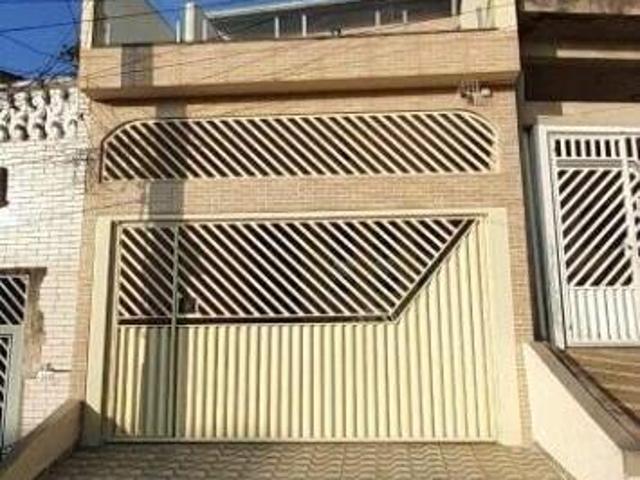 Sobrado à venda em Vila Tibiriçá, Santo André – 3 Dormitórios, 2 Suítes, 194 m²