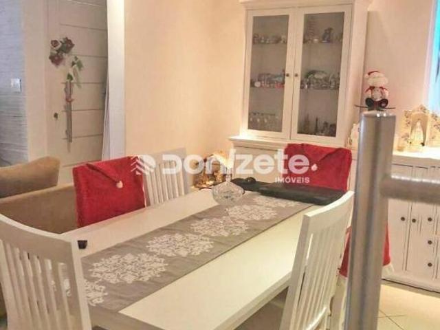 Sobrado à venda em Vila Valparaíso, Santo André/SP | 3 dormitórios, 2 vagas, mobiliado