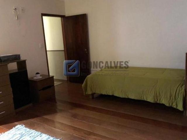 Sobrado à venda em Vila Aquilino, Santo André 4 quartos, 4 vagas
