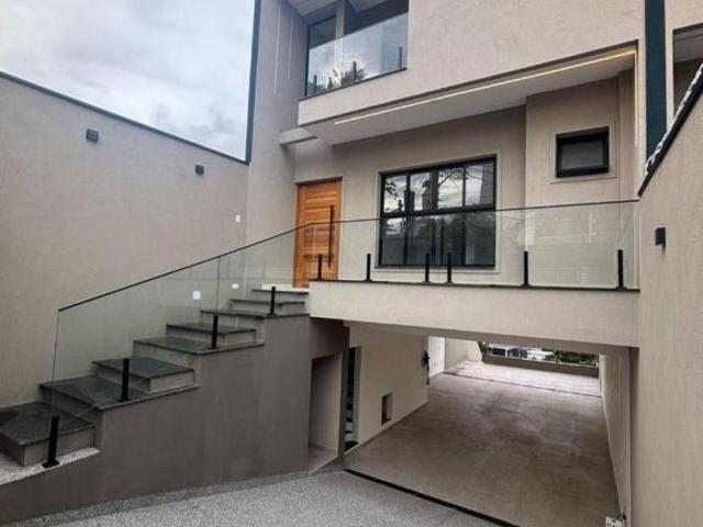 Sobrado à Venda em Vila Augusta, Guarulhos SP
