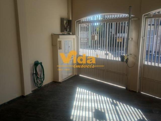 Sobrado à venda em Vila Campesina, Osasco | 3 dorms, 199m²
