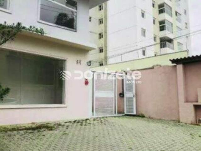 Sobrado à venda em Vila Gilda, Santo André – 1 quarto, 7 salas, 3 vagas
