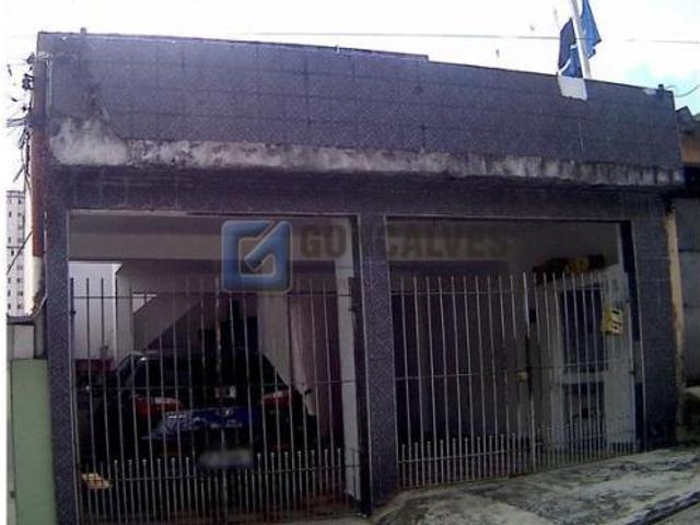 Sobrado à venda em Vila Gonçalves, São Bernardo do Campo | 2 quartos, quintal e 2 vagas