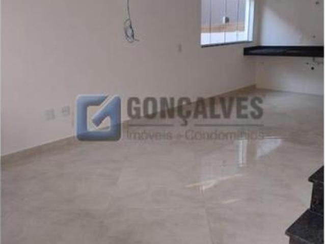 Sobrado à venda em Vila Lucinda Santo André – 3 quartos, 2 vagas