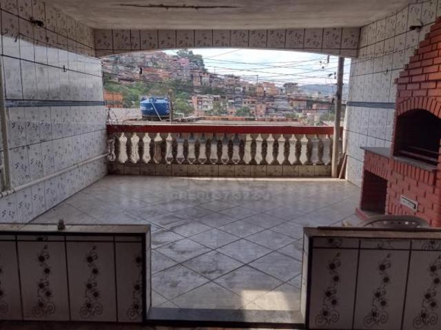 Sobrado à Venda em Vila Nova Mauá em Mauá