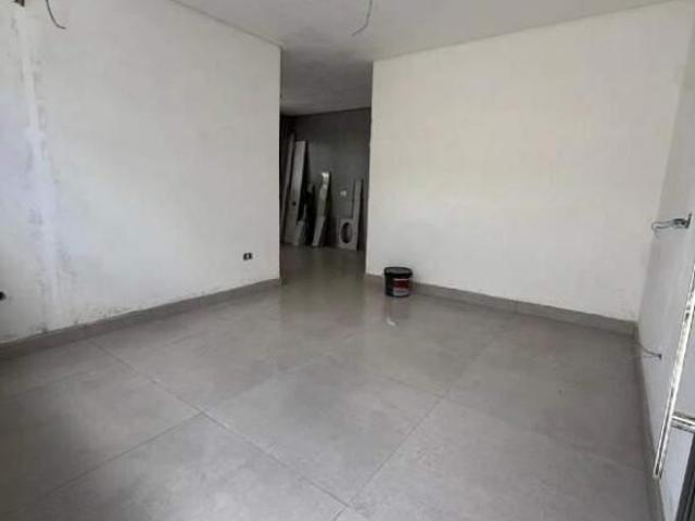Sobrado à venda em Vila Pires Santo André 3 dormitórios, 1 suíte, 2 vagas, financiamento e permu
