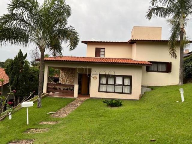 Sobrado à venda em Vinhedo, Condominio Vista Alegre, com 3 quartos, com 250 m²