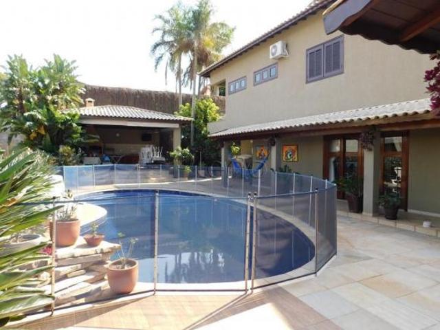 Sobrado à venda em Vinhedo, Condominio Vista Alegre, com 4 suítes, com 636 m²