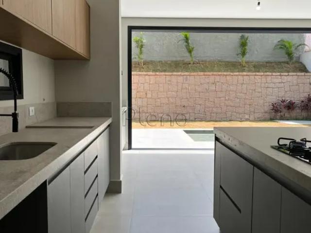 Sobrado à venda em Vinhedo, Bosque, com 3 suítes, com 238 m², Condomínio Recanto dos Paturis