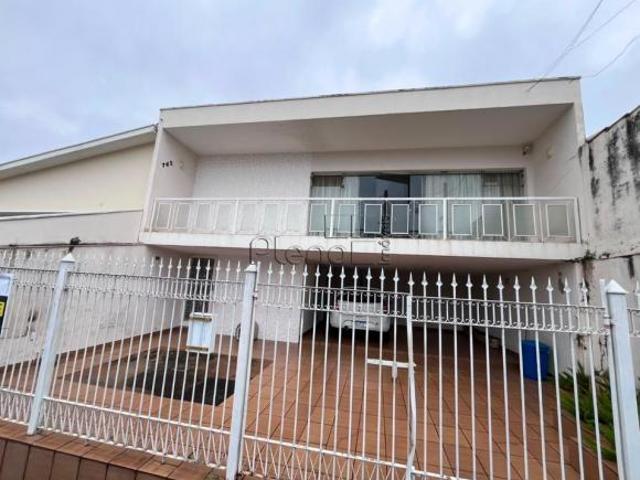 Sobrado à venda em Vinhedo, Centro, com 3 quartos, com 288 m²