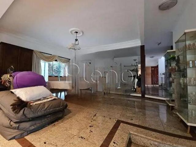 Sobrado à venda em Vinhedo, Condominio Vista Alegre, com 3 suítes, com 517 m²