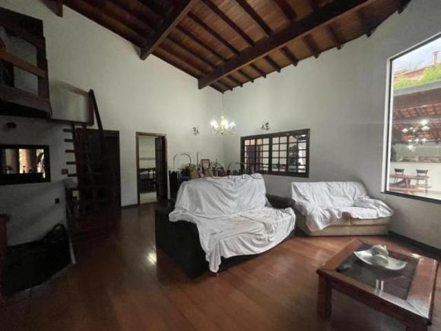 Sobrado à venda em Vinhedo, Condominio Vista Alegre, com 4 quartos, com 450 m²