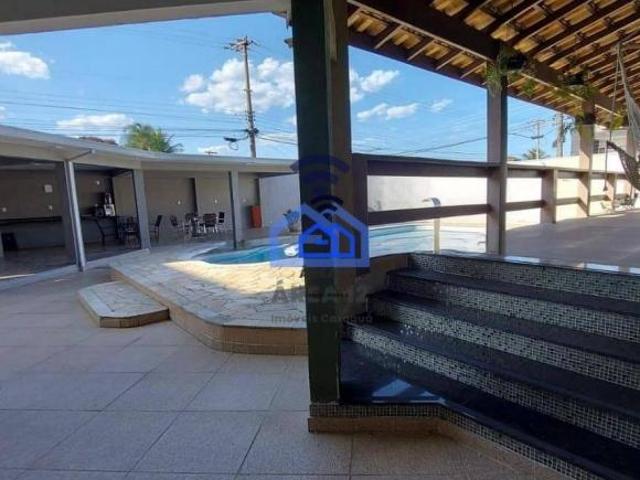 Sobrado à venda, Jardim Britânia, Caraguatatuba, SP