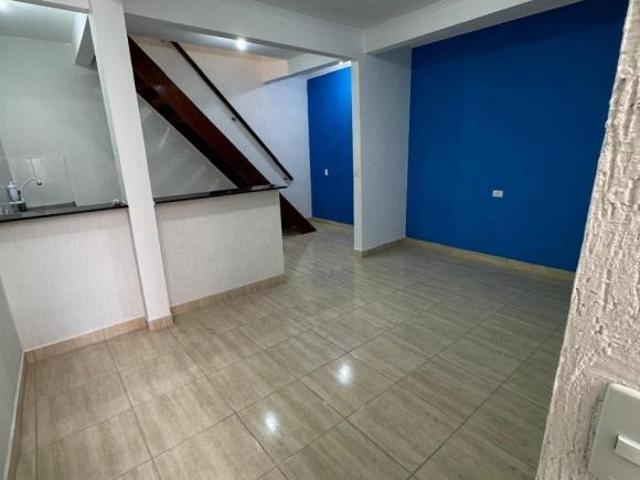 Sobrado à Venda Jardim Helena Caieiras: 2 Dorms, 1 Suíte, R$520mil