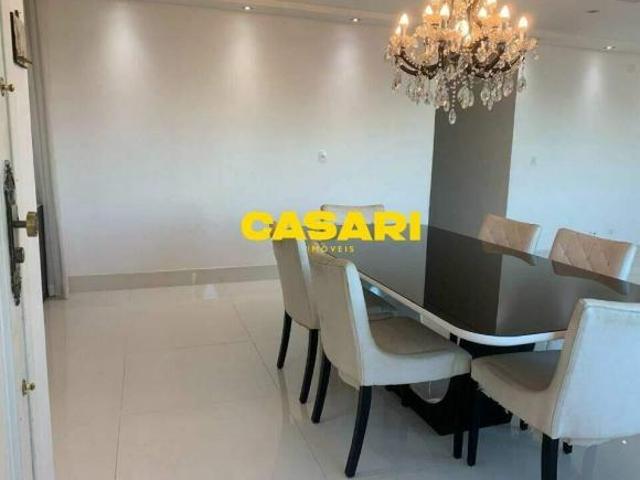 Sobrado à venda ou aluguel na Vila Scarpelli | 3 dormitórios, piscina e 423 m² e