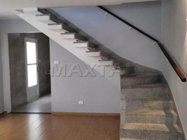 Sobrado à Venda ou para Aluguel de 104 m² 2 Dormitórios, 2 banheiros, em Santana