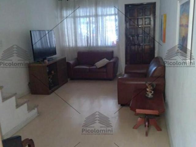 Sobrado a venda Mooca com 113 m², 2 quartos, sala, cozinha, 2 banheiros, quinta, 1 vaga de garagem c