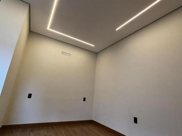 Sobrado à venda no Condomínio Veredas
