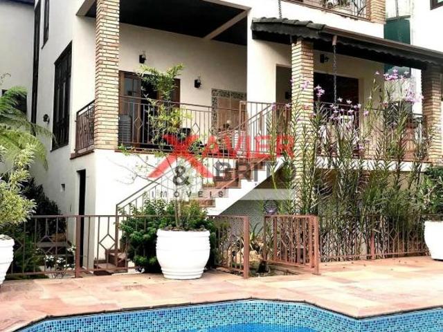 Sobrado à venda no Condominio Aruã Ecopark, 3 suites, 4 vagas, piscina, 320m2, 12x30, Permuta, Mogi