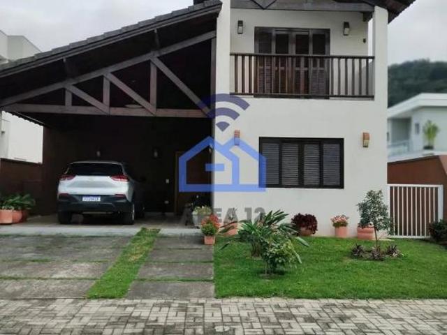 Casa à venda no condomínio Costa Nova em Caraguatatuba, SP