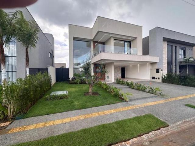 Sobrado á venda no Condomínio Jardins Capri, Área total 313,23m2 Área Construída 269,76m2