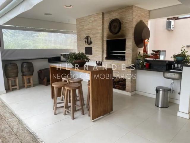 Sobrado a venda no Condomínio Nova Higienópolis