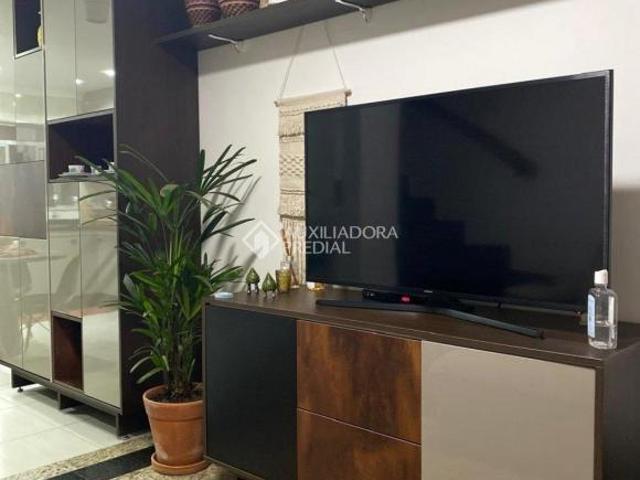 Sobrado à venda no Condomínio Pinheiros 115m², 2 dormts, 1 vaga Bairro dos Casas São Bernardo