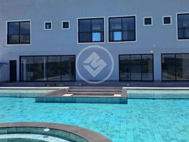 Sobrado a venda no Condomínio Portal Xaraés