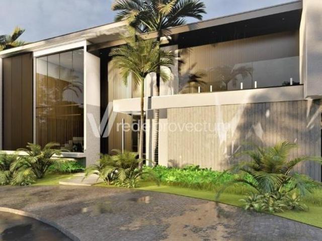 Sobrado à Venda no Condomínio Residencial Arborais em Campinas