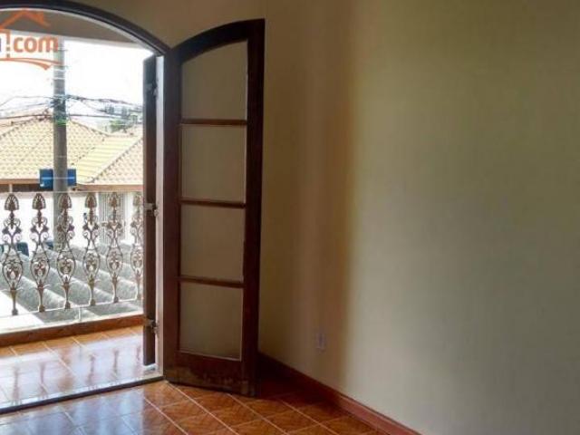 Sobrado à venda no Conjunto Residencial Trinta e Um de Março São José dos Campos/SP com 210 m²