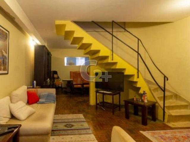 Sobrado a venda no Campo Belo 3 quartos 2 vagas 120m2