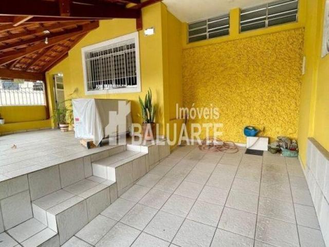 Sobrado a venda no Campo Grande