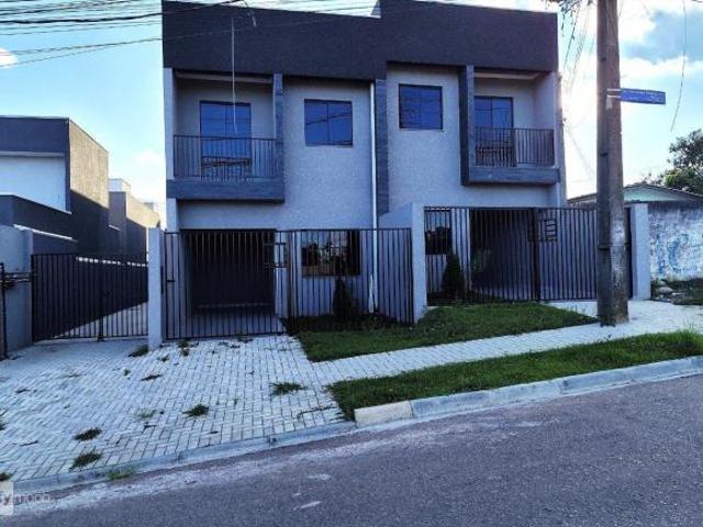Sobrado à venda no Campo de Santana, com 03 quartos