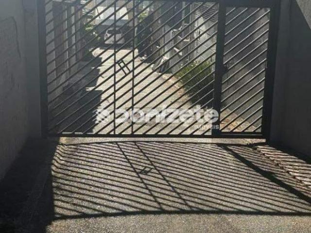 Sobrado à venda no Campestre, Santo André – 2 quartos, suíte, financiamento disponível