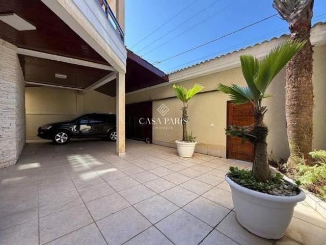 Sobrado à venda no Canto do Forte, em Praia Grande/SP