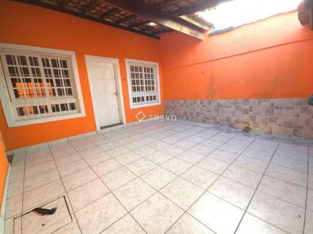 SOBRADO À VENDA NO CENTRO DE BERTIOGA 2 DORMITÓRIOS E CHURRASQUEIRA