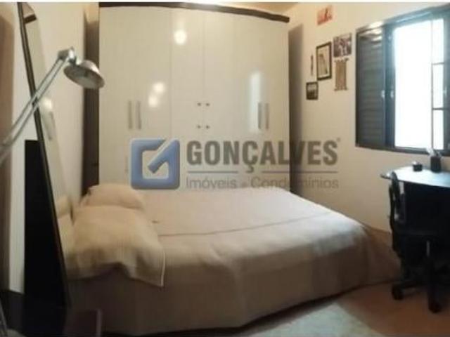 Sobrado à Venda no Centro de Diadema – 4 Quartos, 4 Vagas, Espaço Gourmet