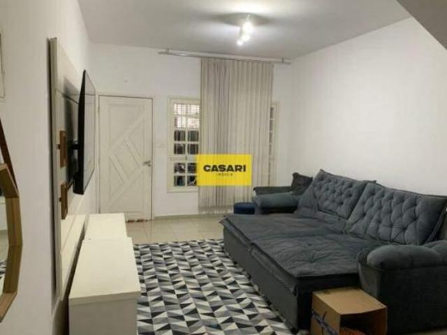 Sobrado à venda no Centro de São Bernardo – 2 dormitórios, quintal e 1 vaga