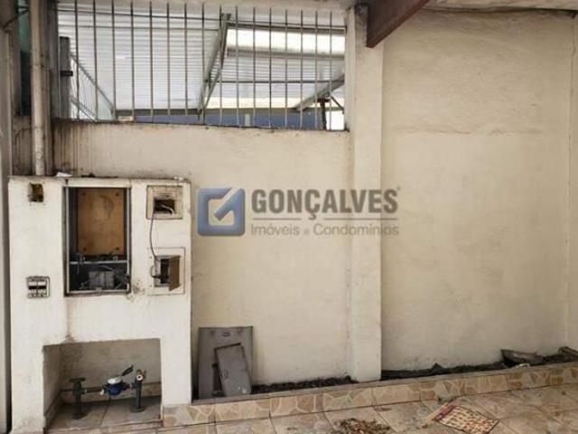 Sobrado à venda no Centro de Santo André – 2 dormitórios, 1 suíte, 1 vaga, 197 m²