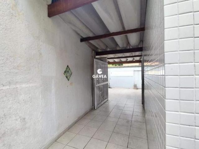 Sobrado à venda no Centro em São Vicente