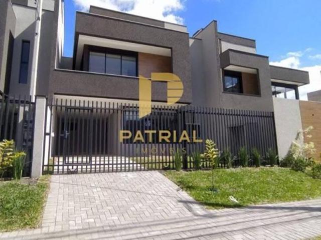 Sobrado à venda no Centro São José dos Pinhais/PR