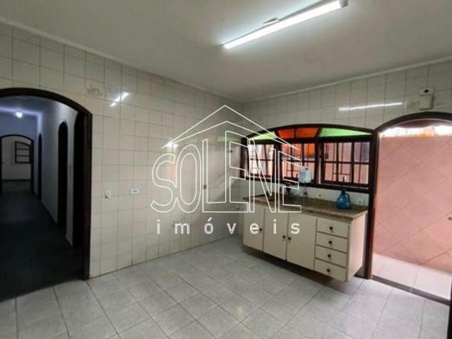 SOBRADO A VENDA NO CIPAVA, OSASCO COM 130M², 3 DORMITÓRIOS, 1 SUÍTE E 3 VAGAS DE GARAGEM
