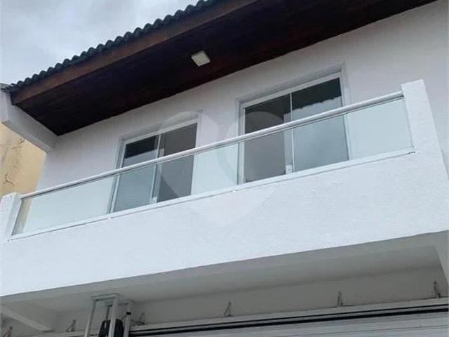 Casa com 246 m² e 3 quartos à venda em Cristo Rei, Curitiba