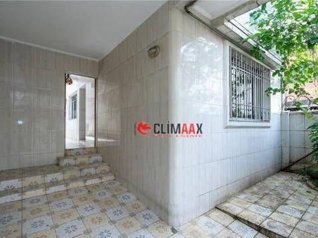 Sobrado à venda no Alto da Lapa com 113m², 2 dormitórios, quintal e vaga