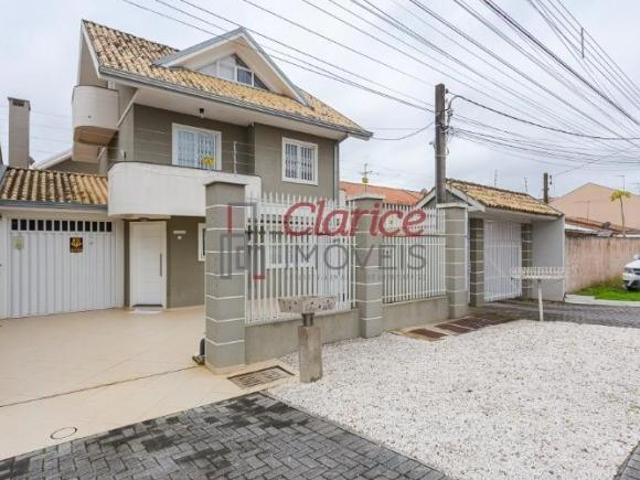 Sobrado a venda no Boqueirão  Sobrado a venda na Rua Hipolito da Costa, Boqueirão  Sobrado triplex a