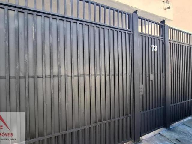 Sobrado à venda no Bosque da Saúde, 4 dorms, 141m²