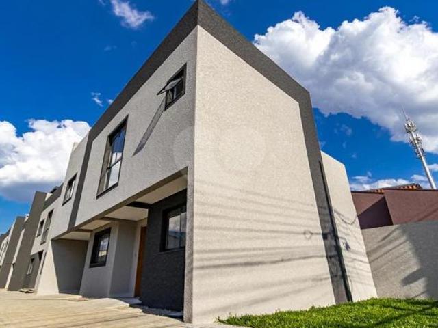Sobrado à venda no Bairro Alto, Curitiba