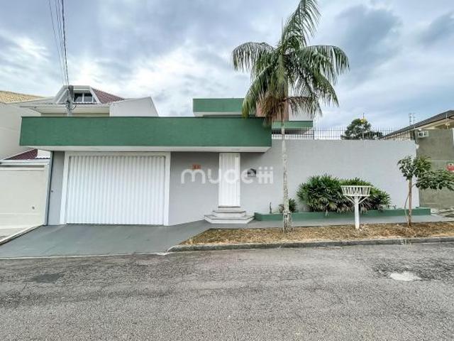 Sobrado à venda no bairro Aristocrata São José dos Pinhais/PR