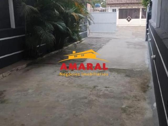 Sobrado a venda no bairro Bonsucesso