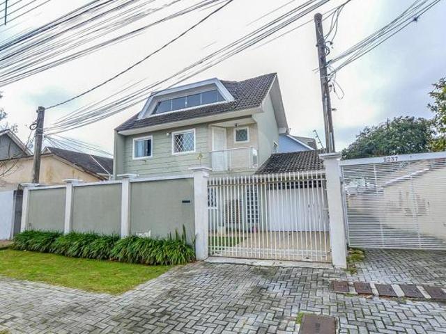 SOBRADO A VENDA NO BAIRRO BOQUEIRÃO